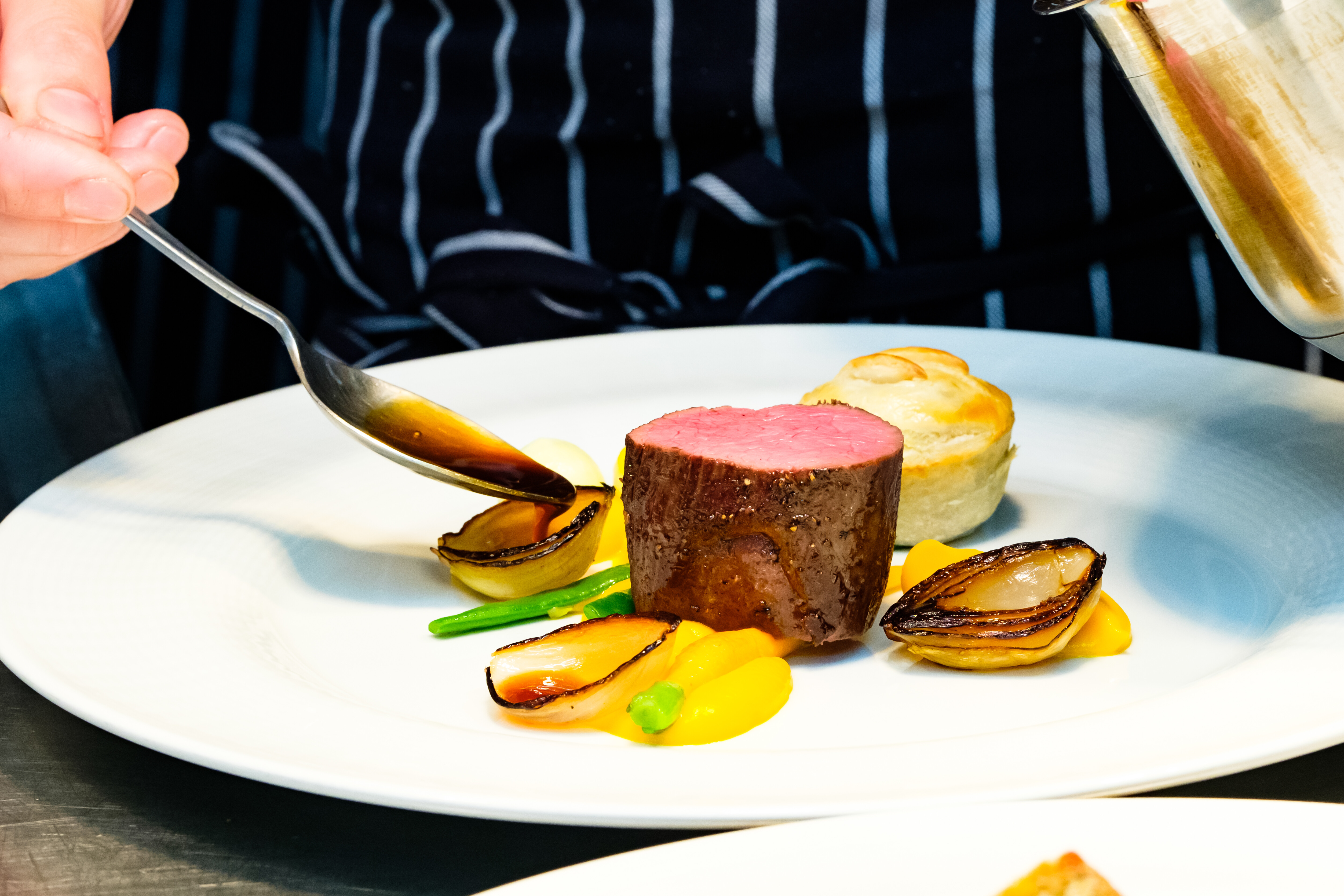 The Mains Restaurant - Fine Dining Rotorua | On The Point